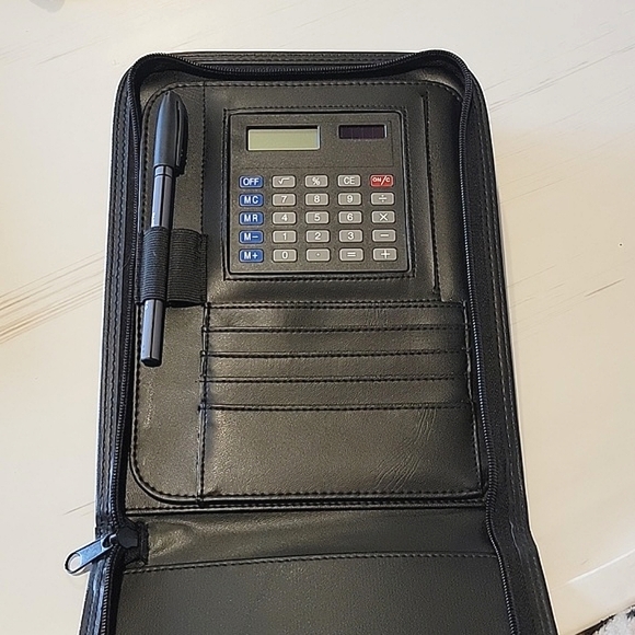 Heritage | Accessories | Heritage Profile Folder With Calculator | Poshmark
